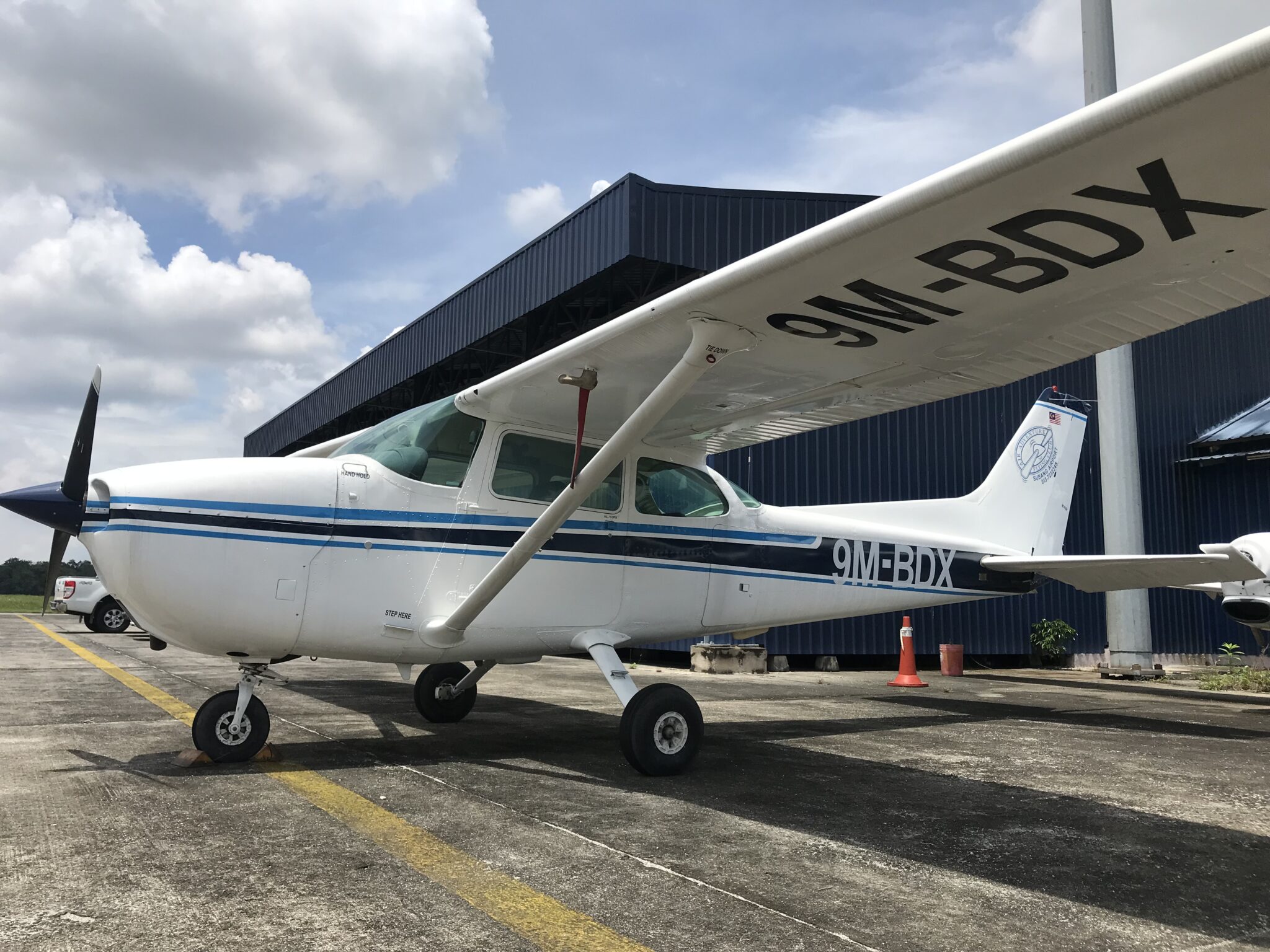 Rent A Plane – Air Adventure Flying Club